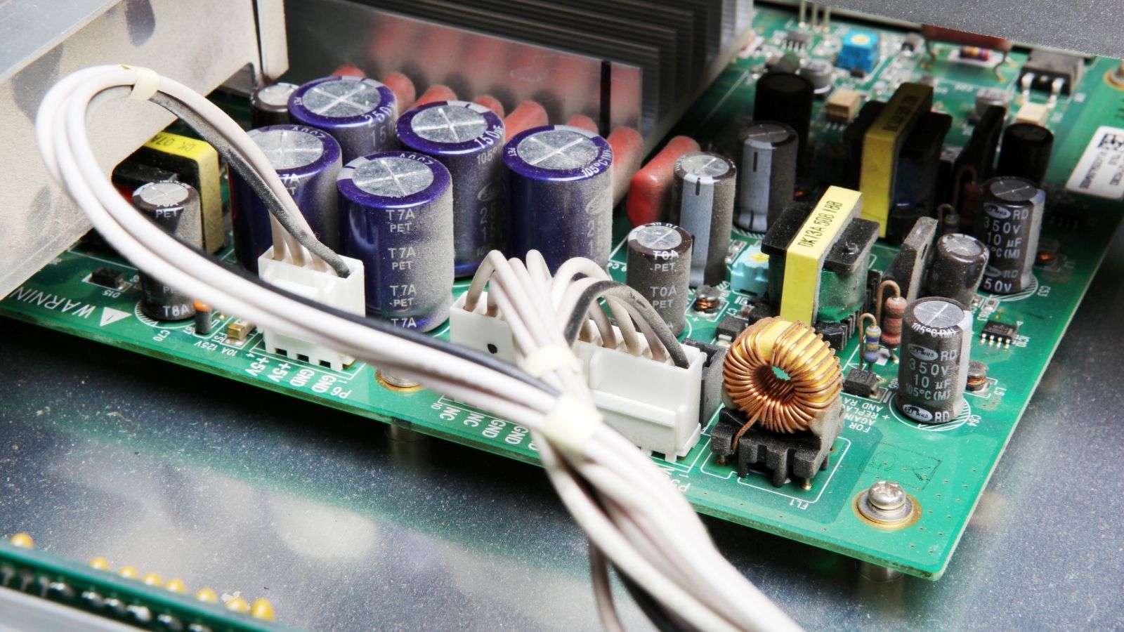 Unlocking Tech Skills: Advanced Hardware Lab 1-1 - Identify Internal ...